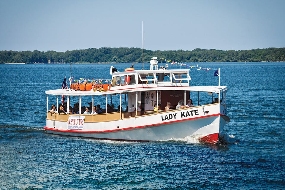 Lady Kate Sightseeing Tours | Erie, Pennsylvania | LongWeekends Magazine